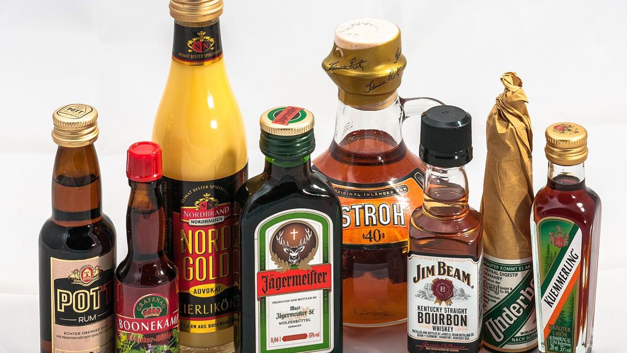 How to Treat Red Face From Alcohol